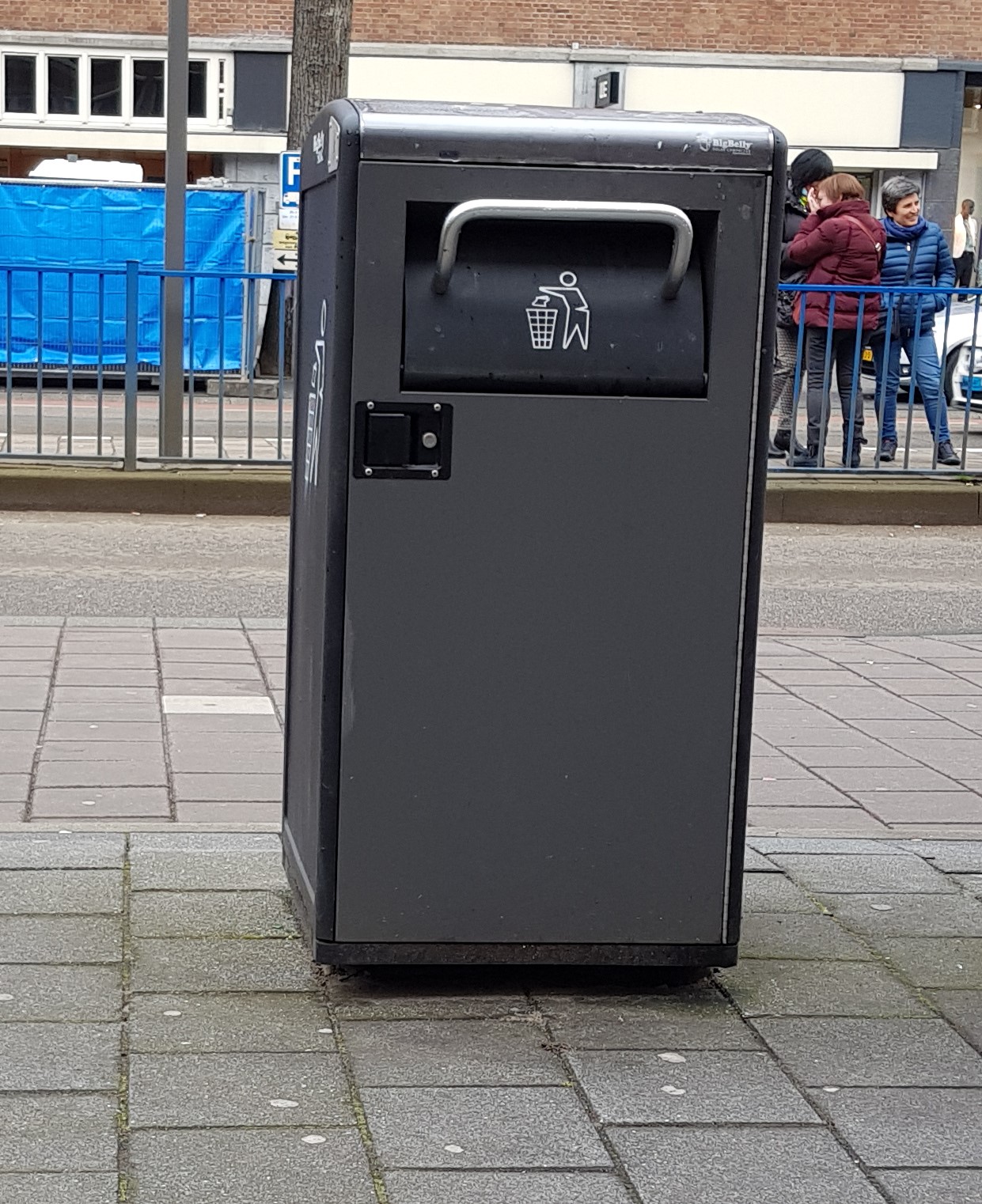 30 Everyday Things in Amsterdam: (14) Where to put your garbage and ...